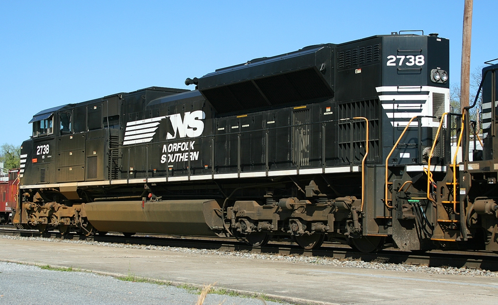 NS 2738